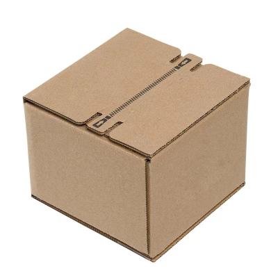 Cina 5x5x5 6x6x6 ha ondulato le scatole di spedizione di commercio elettronico della scatola di carta con la striscia di strappo in vendita