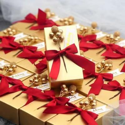 Cina Scatole impermeabili di carta d'imballaggio di favore del contenitore 8.66*8.66*2.56In Candy di cioccolato europeo in vendita