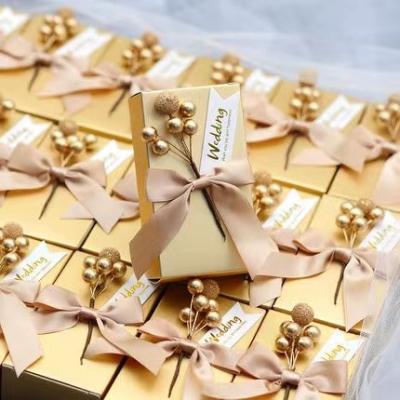 Cina Scatole impermeabili di carta d'imballaggio di favore del contenitore 8.66*8.66*2.56In Candy di cioccolato europeo in vendita