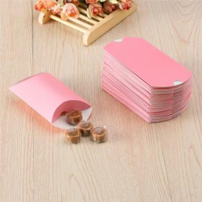 China Gewohnheit machen Brown, Kraftpapier-, daskissen bunten Elfenbein-Papier-Süßigkeits-Kasten kleine Geschenktasche einpackt zu verkaufen