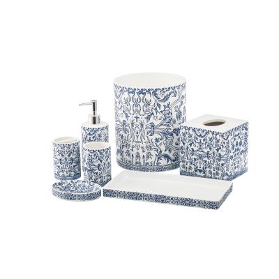 Cina Dispensatore di sapone a stampa floreale Dispensatore di schiuma Contenitore spazzolino per denti Accessori da bagno Set in vendita