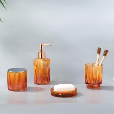 Cina Conchiglie colorate Stile Dispensatore di spazzola di sapone di vetro Dispensatore di spazzolino per denti Portatore di accessori per il bagno Set in vendita