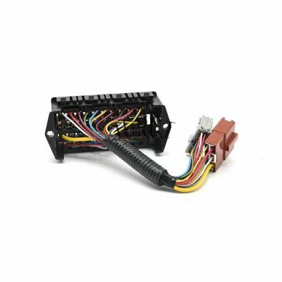 Cina Fusibile di Electrical Parts YN73E00001F3 dell'escavatore di SK200SR e contenitore di relè in vendita