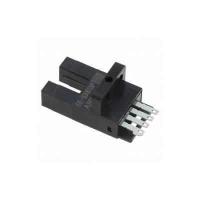 中国 Highly Sensitive EE-SX673-WR 1M Grooved Type Photoelectric Sensor for Industrial 販売のため