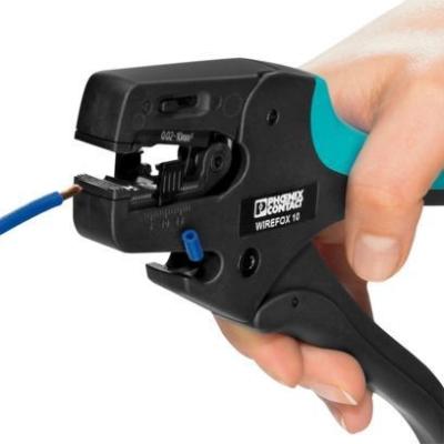 Cina 1212207 VDE Diagonal Cutter by CUTFOX-S Professional Tool for Accurate and Clean Cuts in vendita