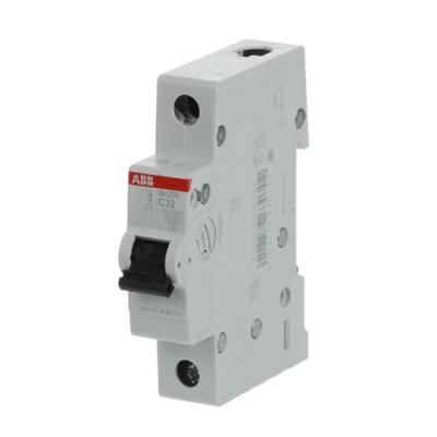 中国 32A MCB SH201-C32 Miniature Circuit Breaker 1P C for Smooth and Electrical Operations 販売のため