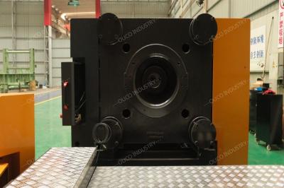 Cina Macchina 600 Ton Injection Molding Machine dello stampaggio ad iniezione del secchio del CE in vendita
