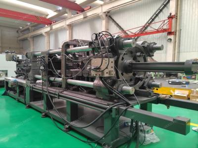 Cina Macchina 600 Ton Injection Molding Machine dello stampaggio ad iniezione del secchio del CE in vendita