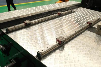 Cina Sistema di plastica idraulico orizzontale della macchina dello stampaggio ad iniezione del doppio motore di servire in vendita