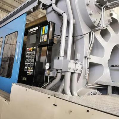 Cina Piccolo stampaggio ad iniezione di plastica del PVC di 170 Ton Hybrid Injection Molding Machine in vendita