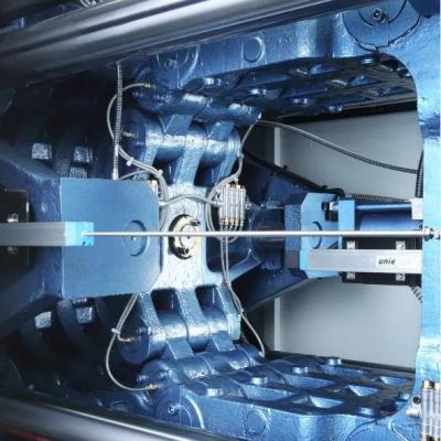 Cina 180T-220T macchina di formatura di plastica di servo efficienza della vite con azione di controllo segmentale a 5 livelli in vendita