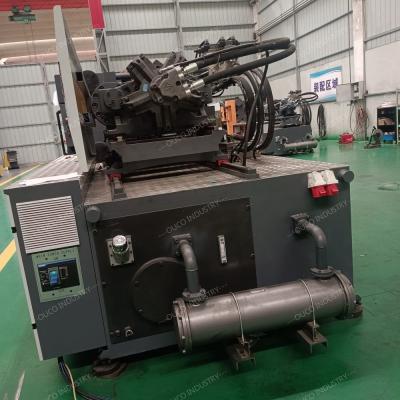 Cina Piatto ultra alto ibrido del quadrato di rigidità della macchina dello stampaggio ad iniezione del servomotore di 520 T in vendita