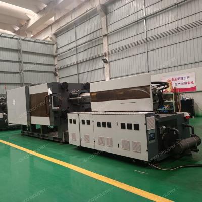 Cina Piatto ultra alto ibrido del quadrato di rigidità della macchina dello stampaggio ad iniezione del servomotore di 520 T in vendita