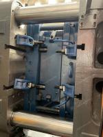 China 530 T Automated Injection Molding Machine Fully Improved Design Structure for sale