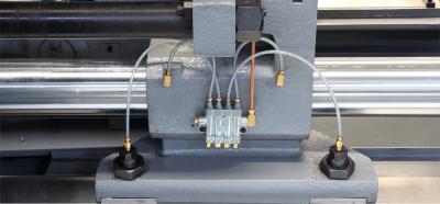 China Máquina de moldagem por injeção PET de alta eficiência e economia de energia com sistema de energia maior à venda