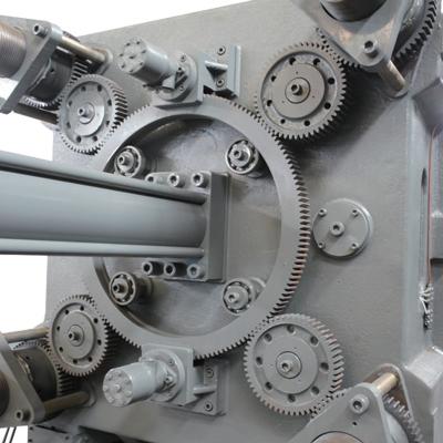 Cina 400T Horizontal Injection Molding High Precision Production Of Washbasins in vendita