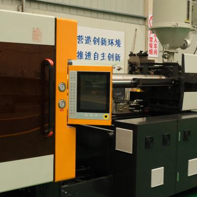 Cina La macchina da stampaggio ad iniezione ad alta efficienza 480T produce vasi di plastica durevoli in vendita