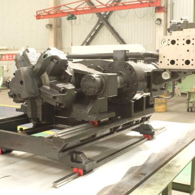 Cina OUCO Servo idraulico 650T macchina di stampaggio ad iniezione in vendita