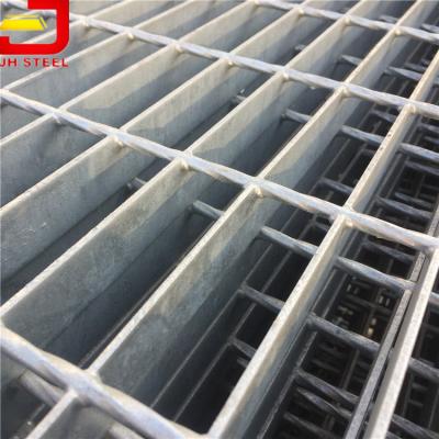 China Stainless Steel Walkway Grating For Industrial Factories / Parks ISO Standard for sale