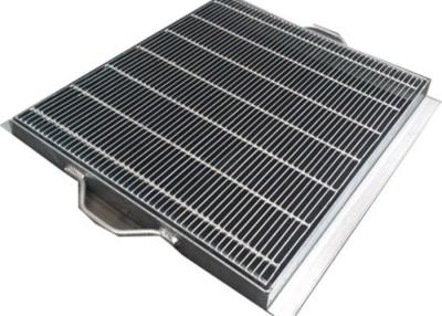 China Anti Slip Galvanized Drainage Grates With Exterior Large Long Square Channel for sale