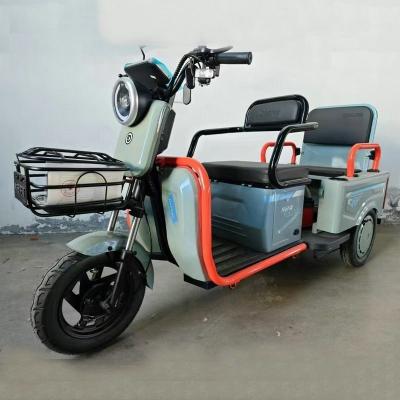 China Triciclo elettrico passeggeri 90KM con ritiro e consegna, a quattro ruote, 50KM/H for sale