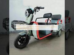 90KM Pick Up Drop Off Ηλεκτρικό Τρικυκλικό Τεσσάρων τροχών 50KM / H