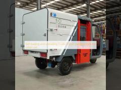 Self-loading and unloading 3 cubic meter garbage truck for urban use