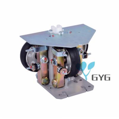Cina Scarpa di guida del rullo GHZ150, parti di sicurezza dell'elevatore, diametro 150mm, tipo elastico, componente del rullo di sicurezza dell'ascensore in vendita