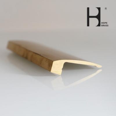 Cina Rame dorato inossidabile Pen Fitting With Special Shape di 58% in vendita