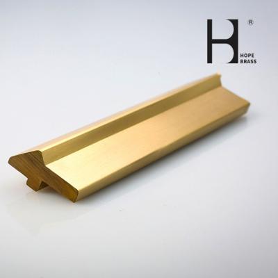 Китай Коррозионностойкие латунные штранг-прессования и аттестация SGS разделов профиля продается