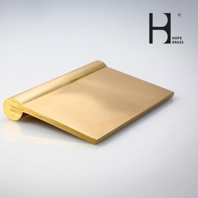 Cina L'ottone solido resistente alla corrosione dorato munisce la certificazione di cardini dello SGS per la porta in vendita