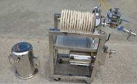 China 22KG High Precision Automatic Grape Wine Filter Machine with Diatomite Filter Media for sale