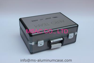 China Caso de aluminio con el parte movible de la espuma, caja por encargo de Transmiter del abejón del aluminio RC de la calidad de la altura en venta