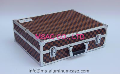 China Aluminium Carry Case With Foam Insert , Big Space Custom Aluminum Briefcase for sale