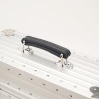China Aluminum Pilot Case Silver Flight Box With Customized Lining for sale