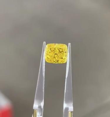 China HPHT Synthetic Loose Lab Created Fancy Vivid Yellow Diamond Cushion Cut 3.51ct for sale