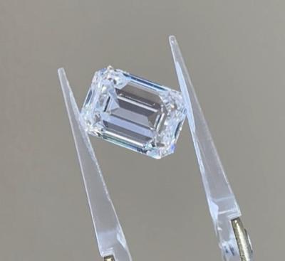 China Jewelry Production Lab Grown Diamond CVD Emerald Cut 2-33 Carat DEF VS-VVS2 IGI Certified for sale