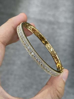 China Full Pave White Lab Grown Diamond Bracelet 18k Yellow Gold Bangle Bracelet for sale
