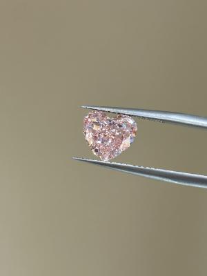 중국 화려한 인텐스 핑크 하트 쉐입 랩 그로운 다이아몬드 IGI 인증 다이아몬드 핑크 다이아몬드 판매용
