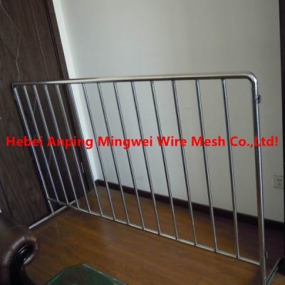 China galvanized or powder coating crowd control barrier/event mesh fence/road barrier for sale