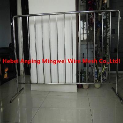 China Festival Crowd Control Barrier Removable Pool Mesh Fencing for sale