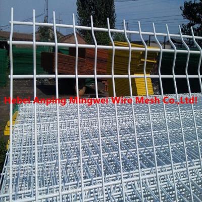 China professional supplier curvy welded mesh fence for garden for sale