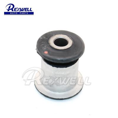 Cina Audi VW OEM Parts Suspensione anteriore Rubber Control Arm Bushing 7L0407077 7L0412333A in vendita