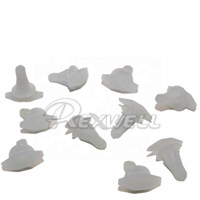 Cina Car Rubber Door Seal Fastener Retainer Clips per Hyundai Kia 82132-27100 8213227100 in vendita