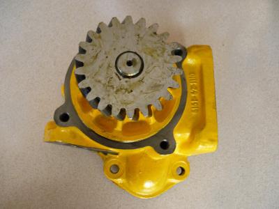 China 6D95 6D102 6D114 6D125 6D155 6D170 engine water pump ,  6151-62-1104  6736-61-1202 for sale