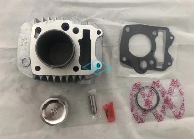 Cina Corredi del pistone del cilindro del motociclo di BIZ125 C125 52.4mm per il motore del motociclo 125cc in vendita