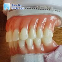 China Naturally Full Denture Acrylic Removable Full Dentures Customizable for sale
