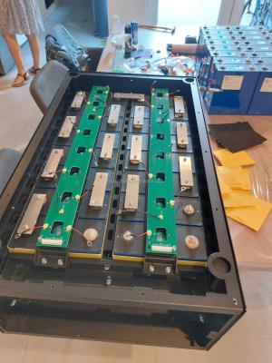 Cina 48V 16S 200A BMS DIY Kit Unit 280Ah 302Ah 304Ah Celle Box Stack Tipo Case per Seplos MASON 280 in vendita