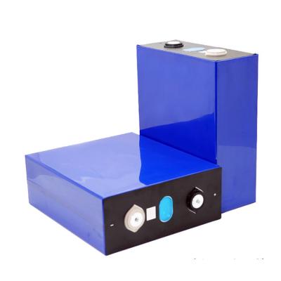 Cina Li-Ion 280Ah Lifepo4 Celle 48V 72V 96V 280Ah 500Ah Per RV Batteria del sistema di energia solare in vendita