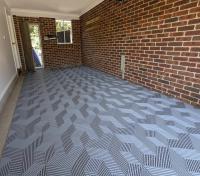 China PP Garage Floor Tiles 15.75x15.75 Inch Interlocking 2500lbs Capacity Black for sale